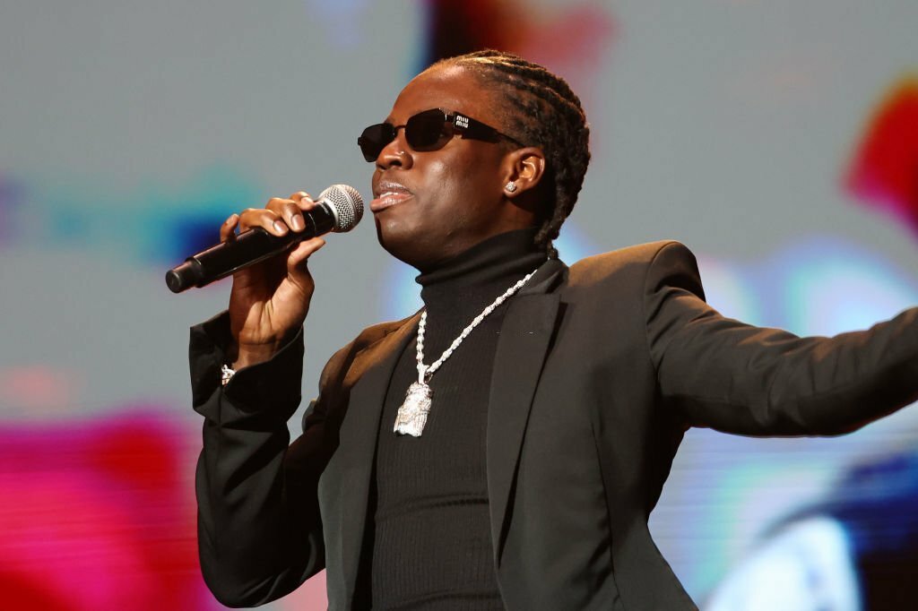 2023 Ballon d’Or: Nigerian Afrobeats artiste Rema performs at ceremony ...